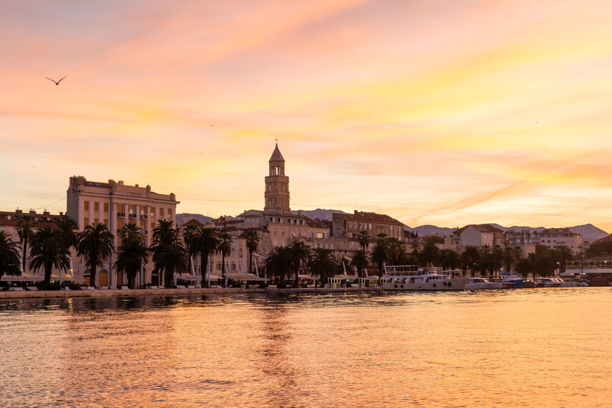 Romantic Boat Tours from Split: Perfect for Couples